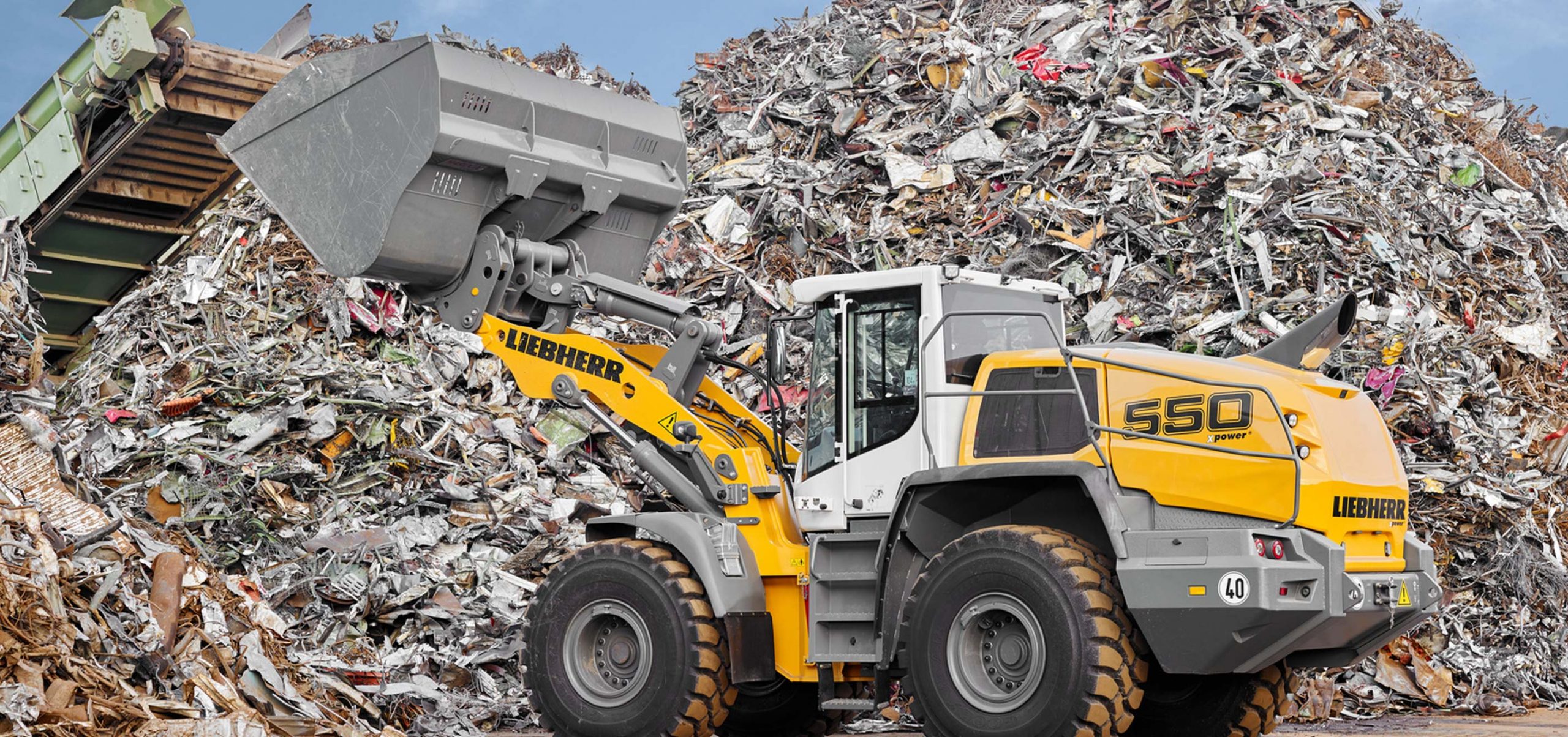 R 966 - Liebherr Rental